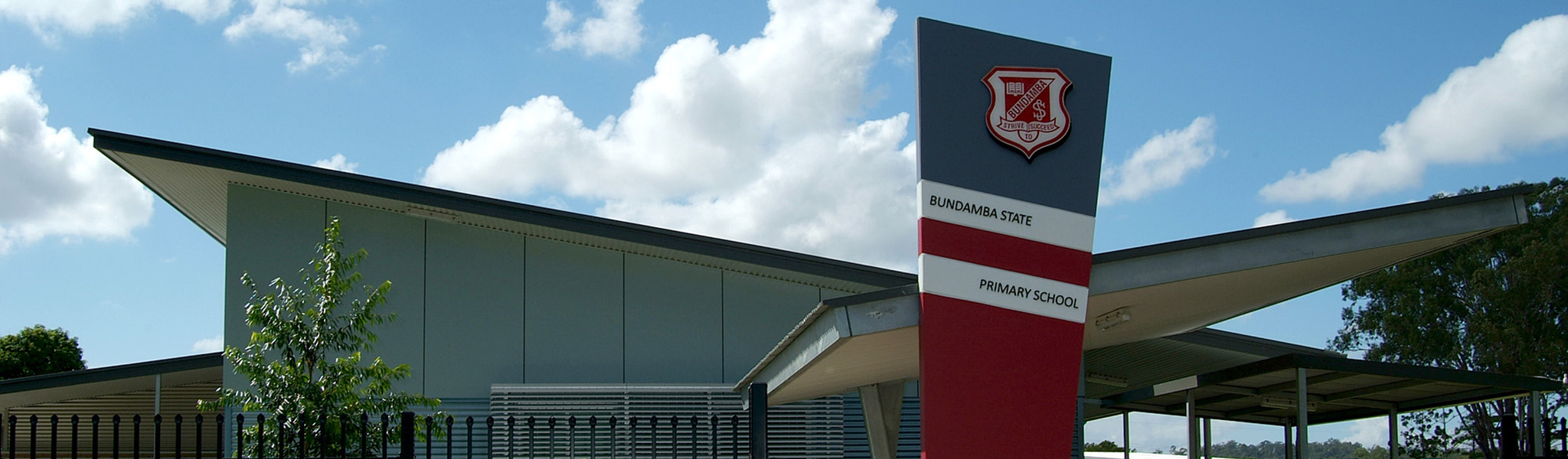 Bundamba State School